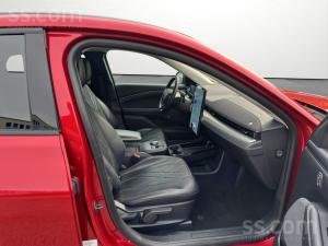 Sarkans Ford Mustang 2021 Rīga, ar dzinēja tilpumu 4.60 L un nobraukumu 89 tūkst. km par 26990 €, foto 17 vietnē AUTOMOTO.COM.LV