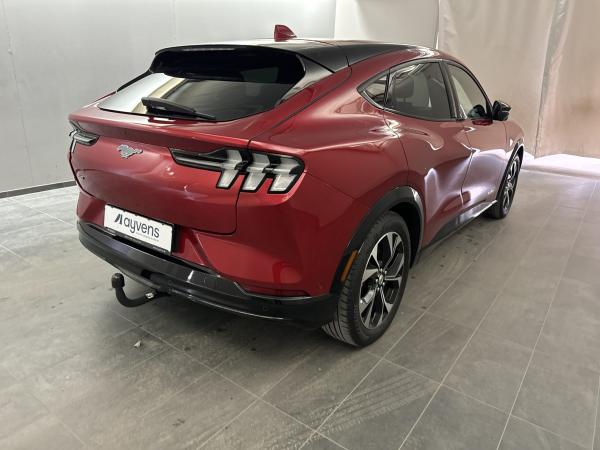 Red Ford Mustang 2022 in Riga, with an engine capacity of 0.00 L and mileage of 67 thousand km for 30990 €, photo 2 on AUTOMOTO.COM.LV