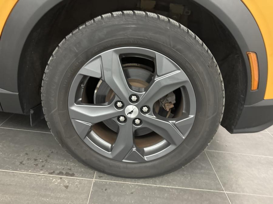 Sarkans Ford Mustang 2022 Rīga, ar dzinēja tilpumu 0.00 L un nobraukumu 54 tūkst. km par 29990 €, foto 11 vietnē AUTOMOTO.COM.LV