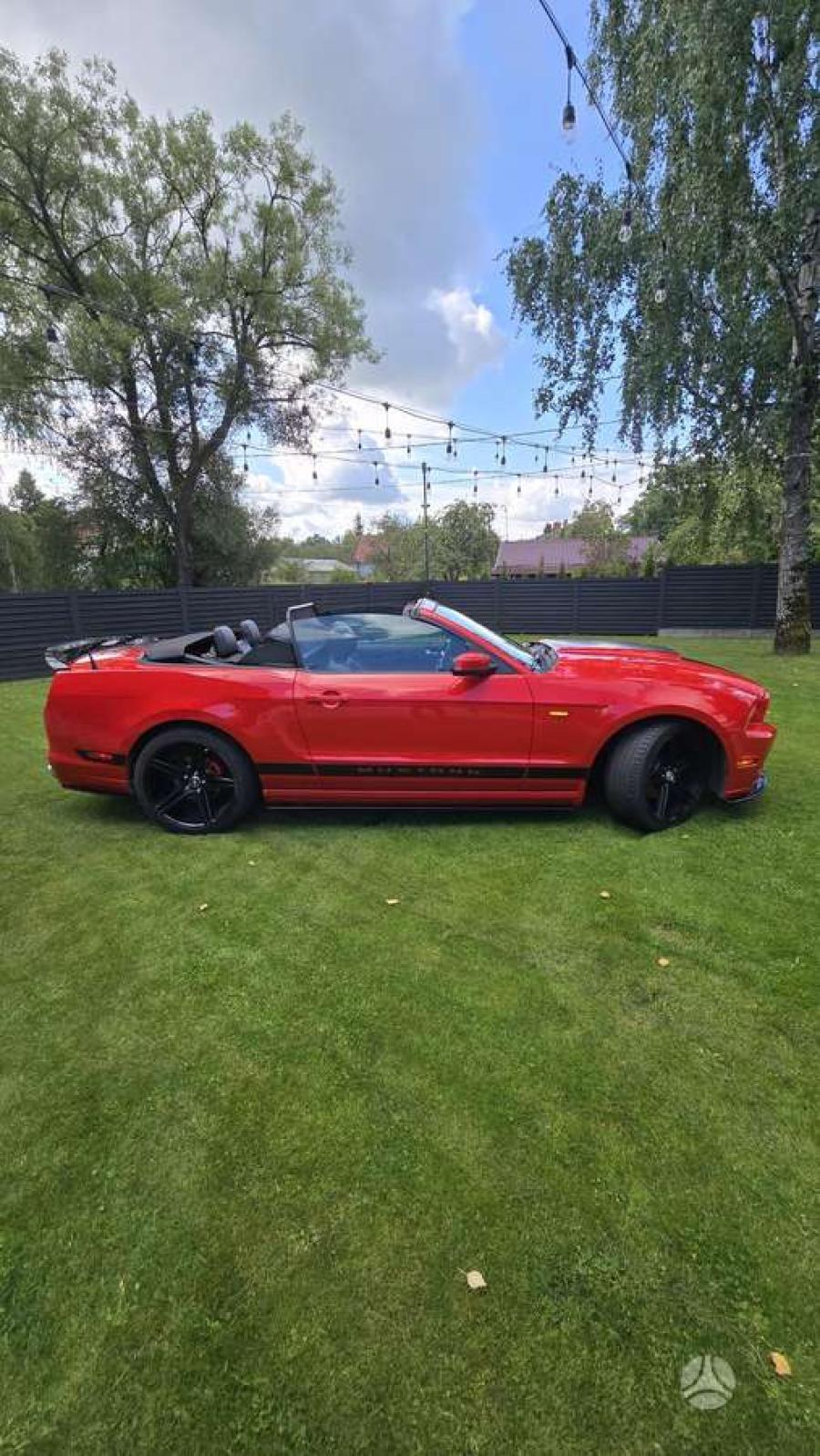 Sarkans Ford Mustang 2013 Viļņa, ar dzinēja tilpumu 3.70 L un nobraukumu 88 tūkst. km par 18500 €, foto 12 vietnē AUTOMOTO.COM.LV