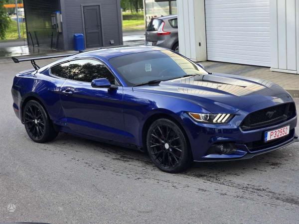 Ford Mustang 2015 in Radviliskis, with an engine capacity of 2.30 L and mileage of 115 thousand km for 8900 €, photo 4 on AUTOMOTO.COM.LV
