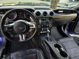 Ford Mustang 2015 in Radviliskis, with an engine capacity of 2.30 L and mileage of 115 thousand km for 8900 €, photo 11 on AUTOMOTO.COM.LV