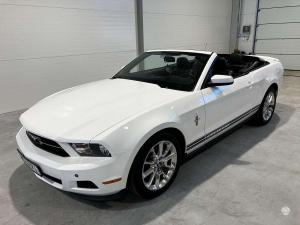 Balts Ford Mustang 2011 Klaipėda, ar dzinēja tilpumu 3.73 L un nobraukumu 71 tūkst. km par 16456 €, foto 10 vietnē AUTOMOTO.COM.LV
