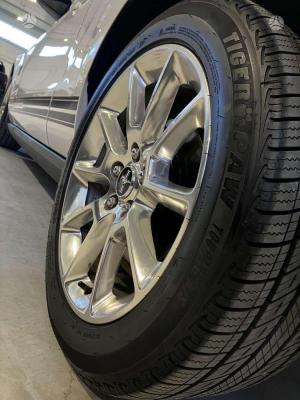 Balts Ford Mustang 2011 Klaipėda, ar dzinēja tilpumu 3.73 L un nobraukumu 71 tūkst. km par 16456 €, foto 24 vietnē AUTOMOTO.COM.LV