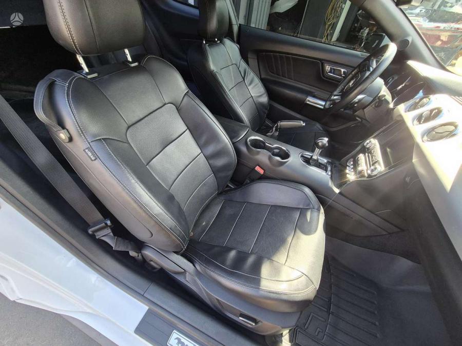 Balts Ford Mustang 2015 Viļņa, ar dzinēja tilpumu 2.26 L un nobraukumu 234 tūkst. km par 8999 €, foto 12 vietnē AUTOMOTO.COM.LV