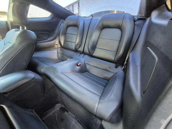 Balts Ford Mustang 2015 Viļņa, ar dzinēja tilpumu 2.26 L un nobraukumu 234 tūkst. km par 8999 €, foto 10 vietnē AUTOMOTO.COM.LV