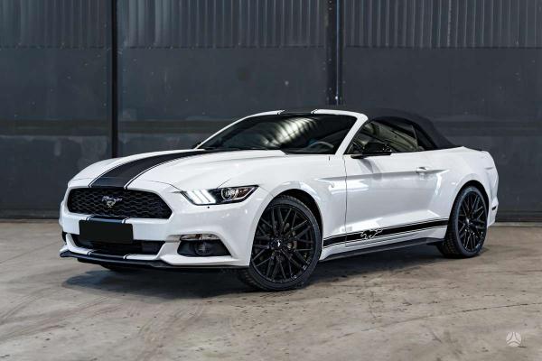 Balts Ford Mustang 2016 Klaipėda, ar dzinēja tilpumu 3.73 L un nobraukumu 99 tūkst. km par 19500 €, foto 2 vietnē AUTOMOTO.COM.LV