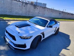 White Ford Mustang 2016 in Klaipeda, with an engine capacity of 3.73 L and mileage of 189 thousand km for 15850 €, photo 15 on AUTOMOTO.COM.LV