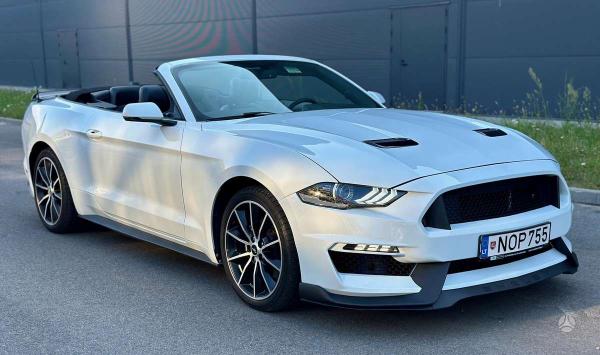 Balts Ford Mustang 2017 Viļņa, ar dzinēja tilpumu 2.26 L un nobraukumu 241 tūkst. km par 15600 €, foto 3 vietnē AUTOMOTO.COM.LV