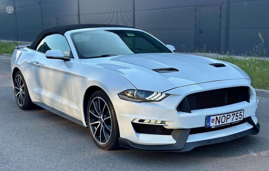 Balts Ford Mustang 2017 Viļņa, ar dzinēja tilpumu 2.26 L un nobraukumu 241 tūkst. km par 15600 €, foto 14 vietnē AUTOMOTO.COM.LV
