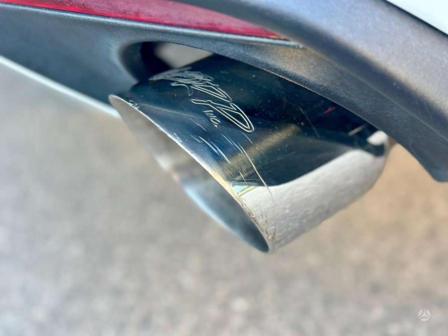 Balts Ford Mustang 2017 Viļņa, ar dzinēja tilpumu 2.26 L un nobraukumu 241 tūkst. km par 15600 €, foto 17 vietnē AUTOMOTO.COM.LV