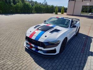 Balts Ford Mustang 2019 Kauņa, ar dzinēja tilpumu 2.25 L un nobraukumu 20 tūkst. km par 26300 €, foto 3 vietnē AUTOMOTO.COM.LV