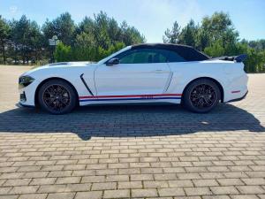 Balts Ford Mustang 2019 Kauņa, ar dzinēja tilpumu 2.25 L un nobraukumu 20 tūkst. km par 26300 €, foto 6 vietnē AUTOMOTO.COM.LV