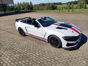 Balts Ford Mustang 2019 Kauņa, ar dzinēja tilpumu 2.25 L un nobraukumu 20 tūkst. km par 26300 €, foto 28 vietnē AUTOMOTO.COM.LV