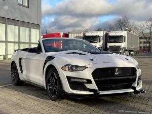 White Ford Mustang 2020 in Klaipeda, with an engine capacity of 2.25 L and mileage of 115 thousand km for 17900 €, photo 5 on AUTOMOTO.COM.LV