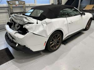 Balts Ford Mustang 2025 Viļņa, ar dzinēja tilpumu 2.30 L un nobraukumu 8 tūkst. km par 13794 €, foto 4 vietnē AUTOMOTO.COM.LV