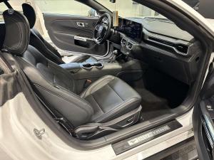 Balts Ford Mustang 2025 Viļņa, ar dzinēja tilpumu 2.30 L un nobraukumu 8 tūkst. km par 13794 €, foto 18 vietnē AUTOMOTO.COM.LV