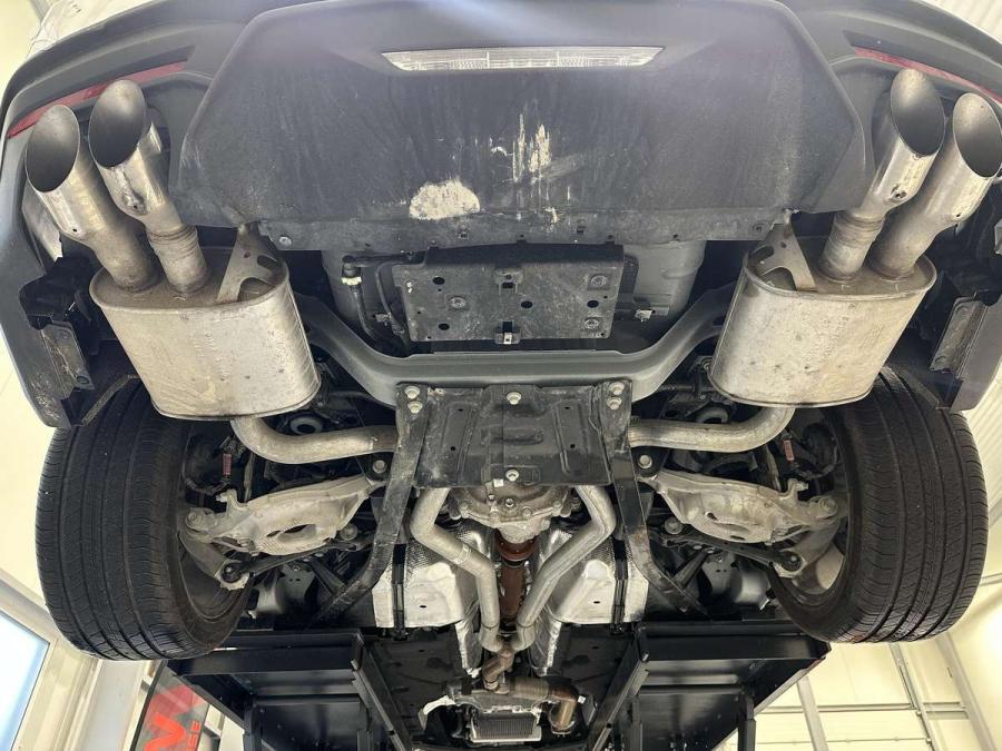 Balts Ford Mustang 2025 Viļņa, ar dzinēja tilpumu 2.30 L un nobraukumu 8 tūkst. km par 13794 €, foto 25 vietnē AUTOMOTO.COM.LV
