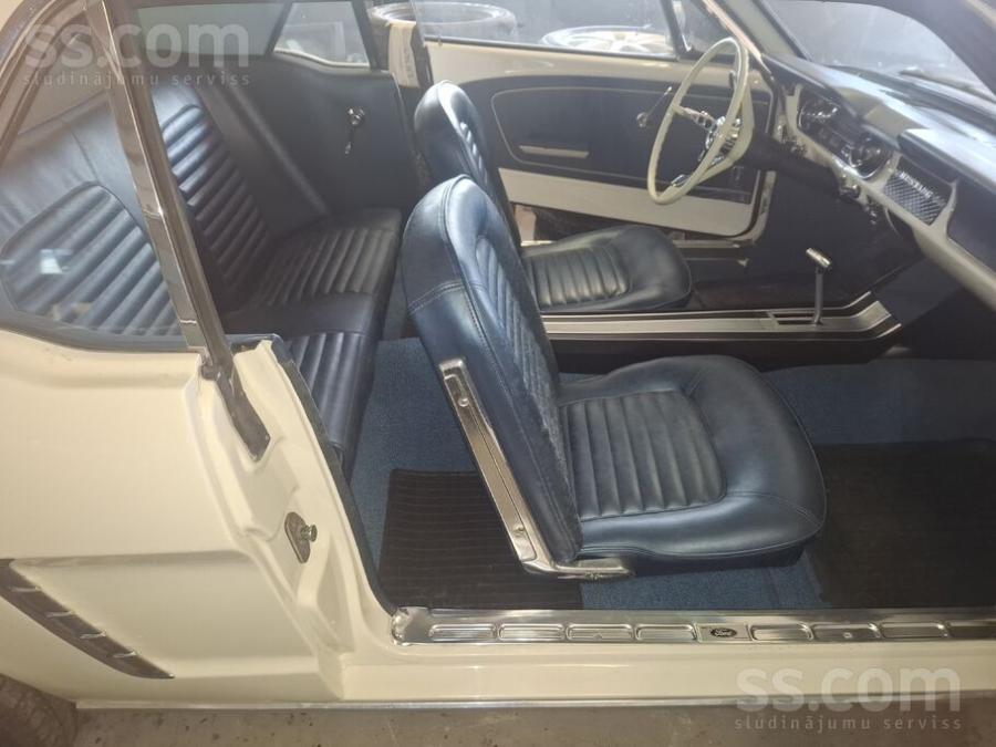 Белый Форд Мустанг 1965 в Талси, объемом двигателя 4.80 л и пробегом 77 тыс. км за 35000 €, фото 12 на AUTOMOTO.COM.LV