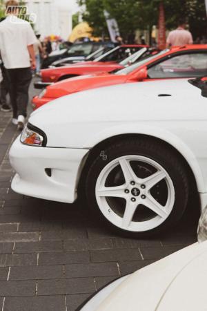 White Ford Mustang 1997 in Vilnius, with an engine capacity of 3.80 L and mileage of 224 thousand km for 5400 €, photo 13 on AUTOMOTO.COM.LV