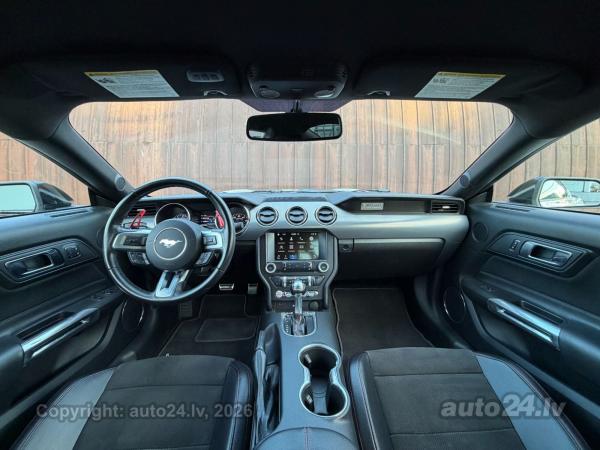 Balts Ford Mustang 2015 Tallina, ar dzinēja tilpumu 5.00 L un nobraukumu 93 tūkst. km par 27990 €, foto 10 vietnē AUTOMOTO.COM.LV