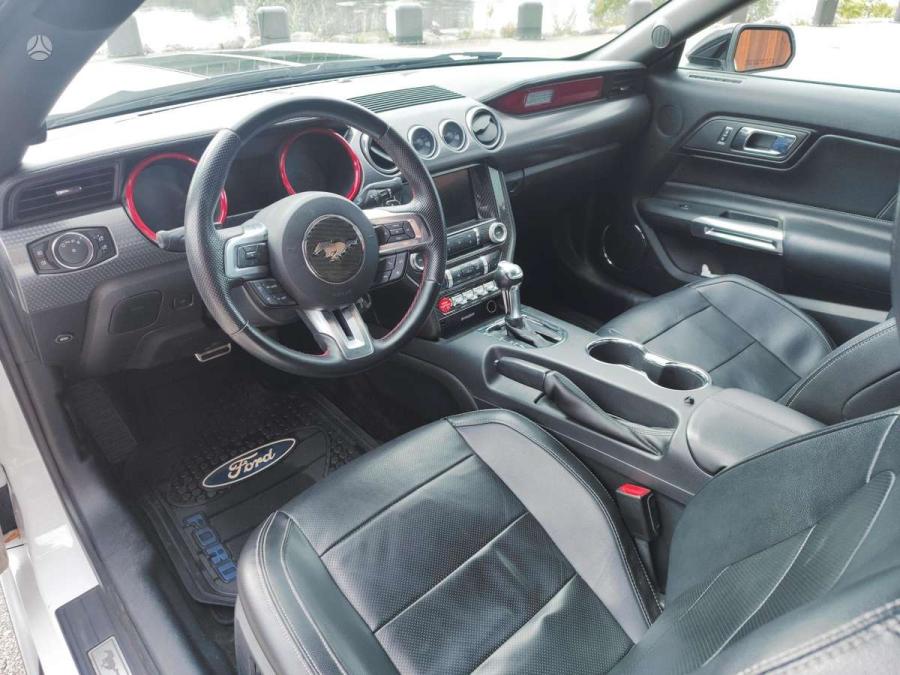 Balts Ford Mustang 2016 Kauņa, ar dzinēja tilpumu 5.00 L un nobraukumu 85 tūkst. km par 26900 €, foto 8 vietnē AUTOMOTO.COM.LV