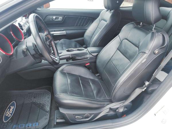 Balts Ford Mustang 2016 Kauņa, ar dzinēja tilpumu 5.00 L un nobraukumu 85 tūkst. km par 26900 €, foto 9 vietnē AUTOMOTO.COM.LV