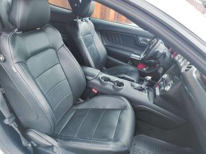 Balts Ford Mustang 2016 Kauņa, ar dzinēja tilpumu 5.00 L un nobraukumu 85 tūkst. km par 26900 €, foto 11 vietnē AUTOMOTO.COM.LV