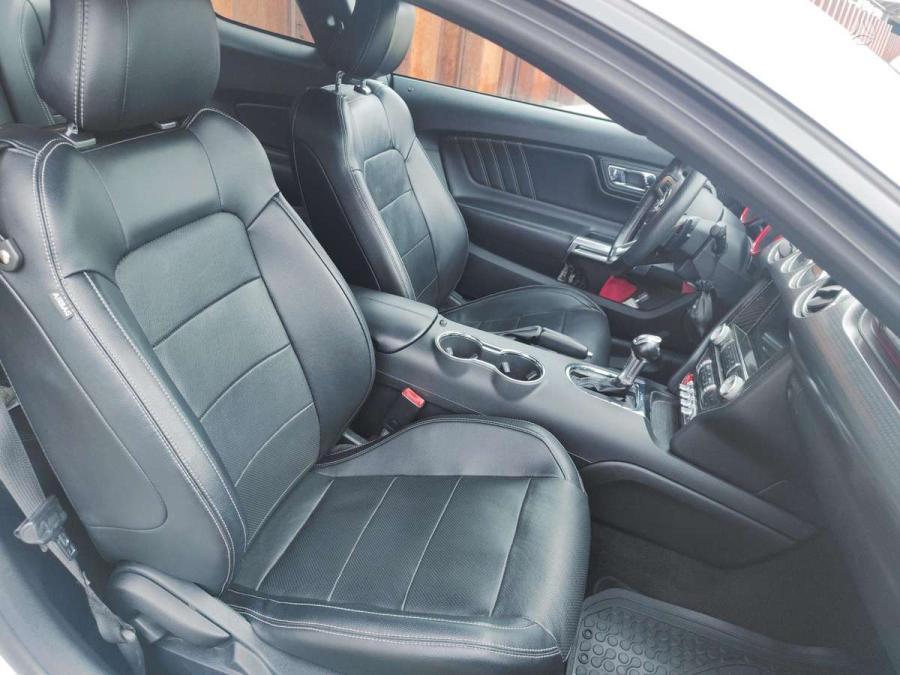 Balts Ford Mustang 2016 Kauņa, ar dzinēja tilpumu 5.00 L un nobraukumu 85 tūkst. km par 26900 €, foto 11 vietnē AUTOMOTO.COM.LV