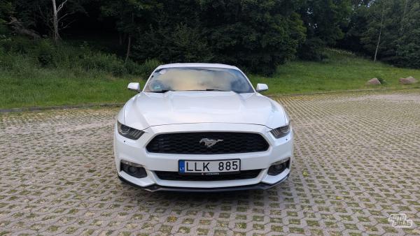 Balts Ford Mustang 2017 Viļņa, ar dzinēja tilpumu 2.30 L un nobraukumu 128 tūkst. km par 16500 €, foto 10 vietnē AUTOMOTO.COM.LV