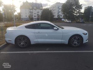 Balts Ford Mustang 2017 Viļņa, ar dzinēja tilpumu 2.30 L un nobraukumu 128 tūkst. km par 16500 €, foto 16 vietnē AUTOMOTO.COM.LV