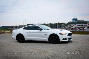 White Ford Mustang 2017 in Tallinn, with an engine capacity of 5.00 L and mileage of 85 thousand km for 40000 €, photo 4 on AUTOMOTO.COM.LV