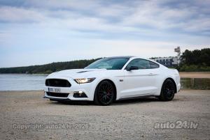 White Ford Mustang 2017 in Tallinn, with an engine capacity of 5.00 L and mileage of 85 thousand km for 40000 €, photo 5 on AUTOMOTO.COM.LV