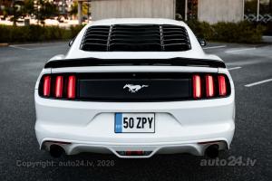 Balts Ford Mustang 2017 Tallina, ar dzinēja tilpumu 2.30 L un nobraukumu 99 tūkst. km par 20499 €, foto 8 vietnē AUTOMOTO.COM.LV