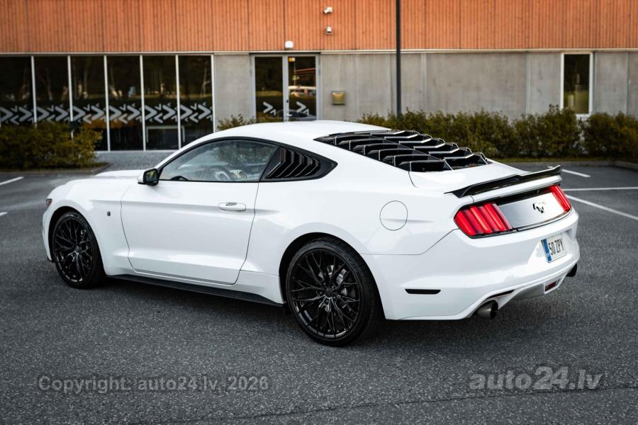 Balts Ford Mustang 2017 Tallina, ar dzinēja tilpumu 2.30 L un nobraukumu 99 tūkst. km par 20499 €, foto 11 vietnē AUTOMOTO.COM.LV