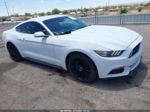 White Ford Mustang 2017 in Klaipeda, with an engine capacity of 0.00 L and mileage of 80 thousand km for 9600 €, photo 1 on AUTOMOTO.COM.LV