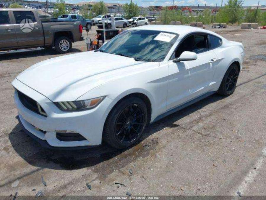 Balts Ford Mustang 2017 Klaipėda, ar dzinēja tilpumu 0.00 L un nobraukumu 80 tūkst. km par 9600 €, foto 3 vietnē AUTOMOTO.COM.LV