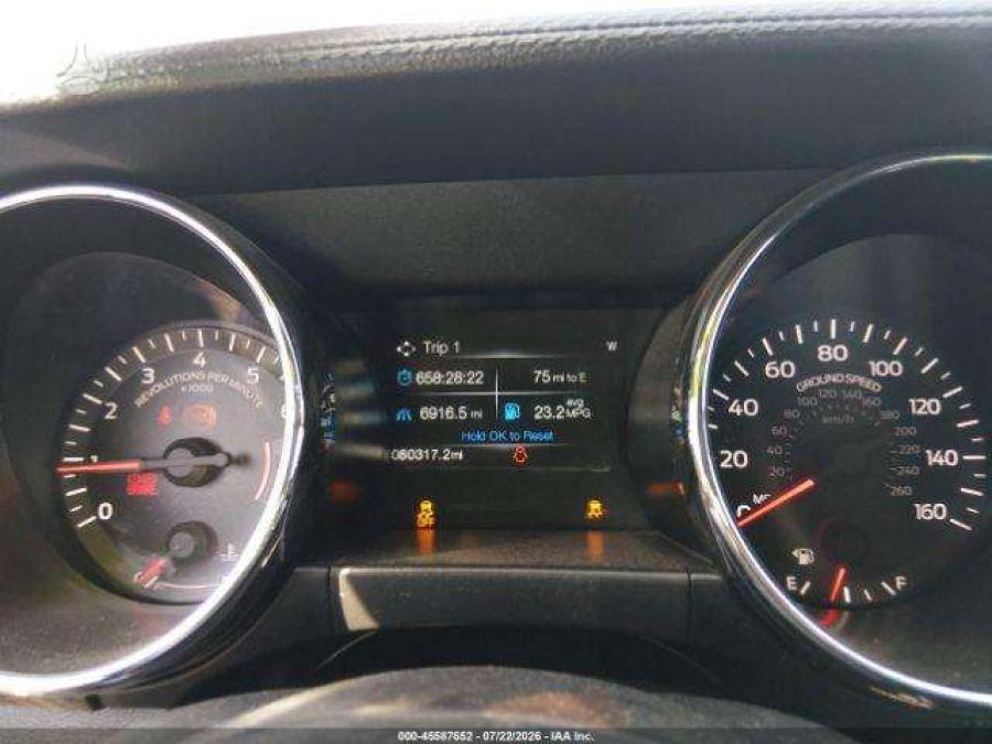 Balts Ford Mustang 2017 Klaipėda, ar dzinēja tilpumu 0.00 L un nobraukumu 80 tūkst. km par 9600 €, foto 8 vietnē AUTOMOTO.COM.LV