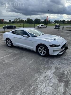 White Ford Mustang 2020 in Ogre, with an engine capacity of 2.30 L and mileage of 38 thousand km for 22500 €, photo  on AUTOMOTO.COM.LV