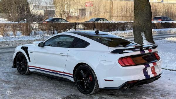 Balts Ford Mustang 2022 Klaipėda, ar dzinēja tilpumu 2.25 L un nobraukumu 58 tūkst. km par 26620 €, foto 4 vietnē AUTOMOTO.COM.LV