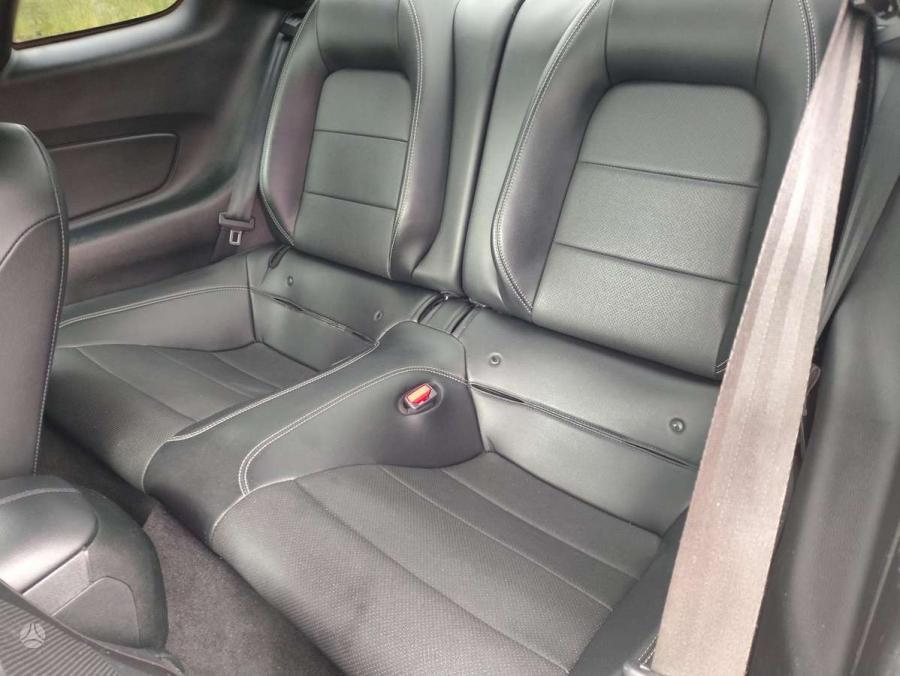Balts Ford Mustang 2023 Šauļi, ar dzinēja tilpumu 2.25 L un nobraukumu 99 tūkst. km par 23000 €, foto 17 vietnē AUTOMOTO.COM.LV
