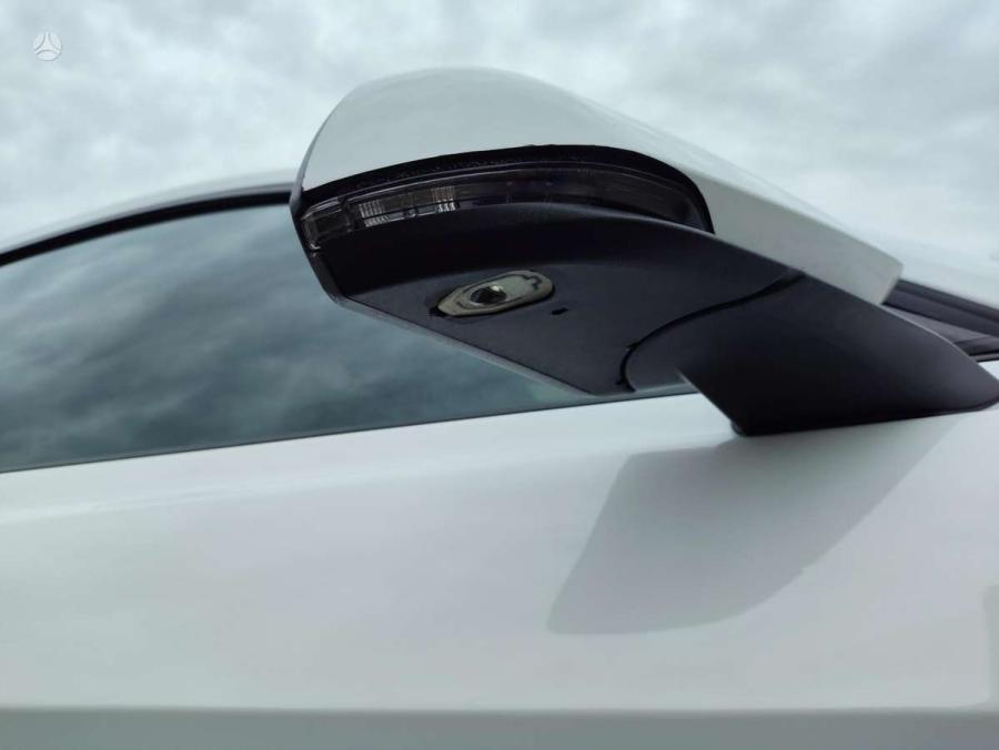Balts Ford Mustang 2023 Šauļi, ar dzinēja tilpumu 2.25 L un nobraukumu 99 tūkst. km par 23000 €, foto 21 vietnē AUTOMOTO.COM.LV