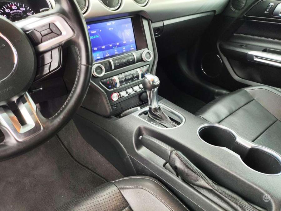 Balts Ford Mustang 2023 Šauļi, ar dzinēja tilpumu 2.25 L un nobraukumu 99 tūkst. km par 23000 €, foto 26 vietnē AUTOMOTO.COM.LV
