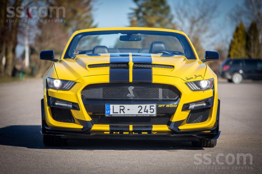 Yellow Ford Mustang 2015 in Riga, with an engine capacity of 3.70 L and mileage of 130 thousand km for 26500 €, photo 3 on AUTOMOTO.COM.LV