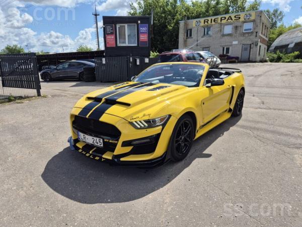 Yellow Ford Mustang 2015 in Riga, with an engine capacity of 3.70 L and mileage of 131 thousand km for 25990 €, photo 1 on AUTOMOTO.COM.LV