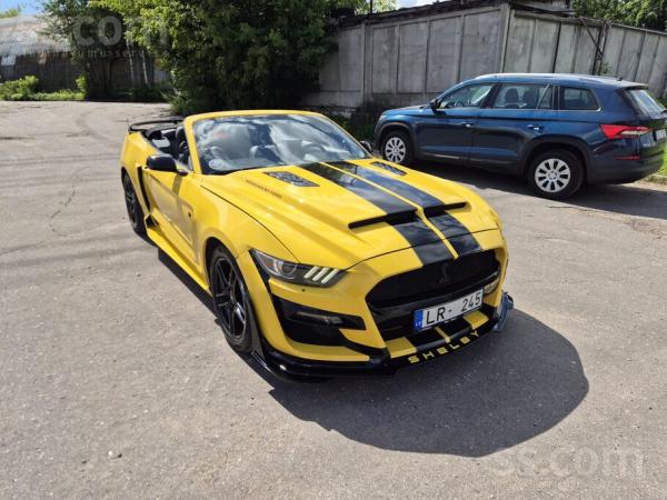 Yellow Ford Mustang 2015 in Riga, with an engine capacity of 3.70 L and mileage of 131 thousand km for 25990 €, photo 2 on AUTOMOTO.COM.LV