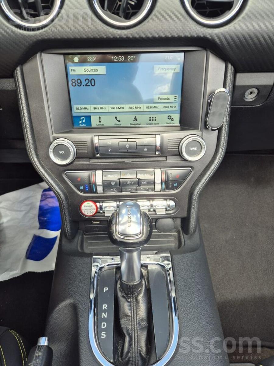 Dzeltens Ford Mustang 2015 Rīga, ar dzinēja tilpumu 3.70 L un nobraukumu 131 tūkst. km par 25990 €, foto 14 vietnē AUTOMOTO.COM.LV