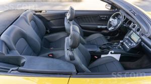 Yellow Ford Mustang 2015 in Riga, with an engine capacity of 3.70 L and mileage of 131 thousand km for 24590 €, photo 26 on AUTOMOTO.COM.LV