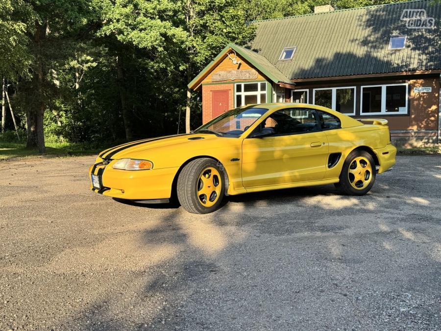 Dzeltens Ford Mustang 1998 Kelmė, ar dzinēja tilpumu 4.60 L un nobraukumu 153 tūkst. km par 6600 €, foto 8 vietnē AUTOMOTO.COM.LV