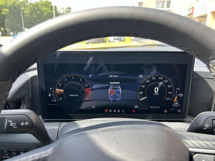 Dzeltens Ford Mustang 2024 Šauļi, ar dzinēja tilpumu 2.30 L un nobraukumu 37 tūkst. km par 39930 €, foto 17 vietnē AUTOMOTO.COM.LV